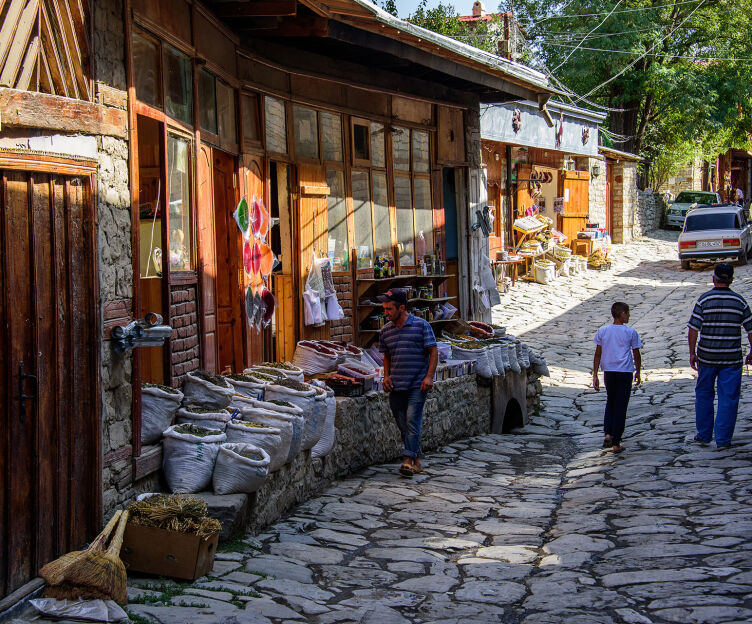 Take a day trip to Lahij | Azerbaijan Travel