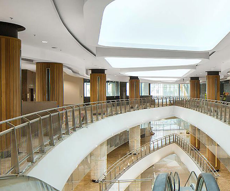 Shop and socialise in the Port Baku area | Azerbaijan.Travel