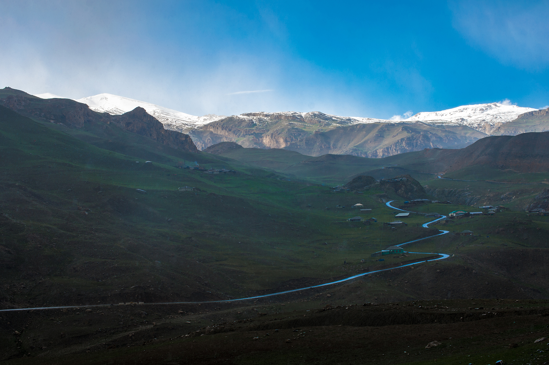 northern route | between mountains and sea